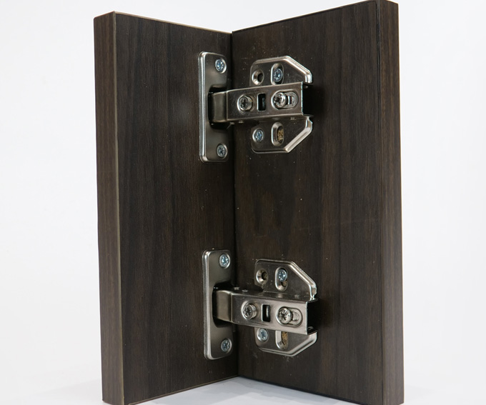 Φ35 One way fixed soft closing hinge with larger overlay | Maxave